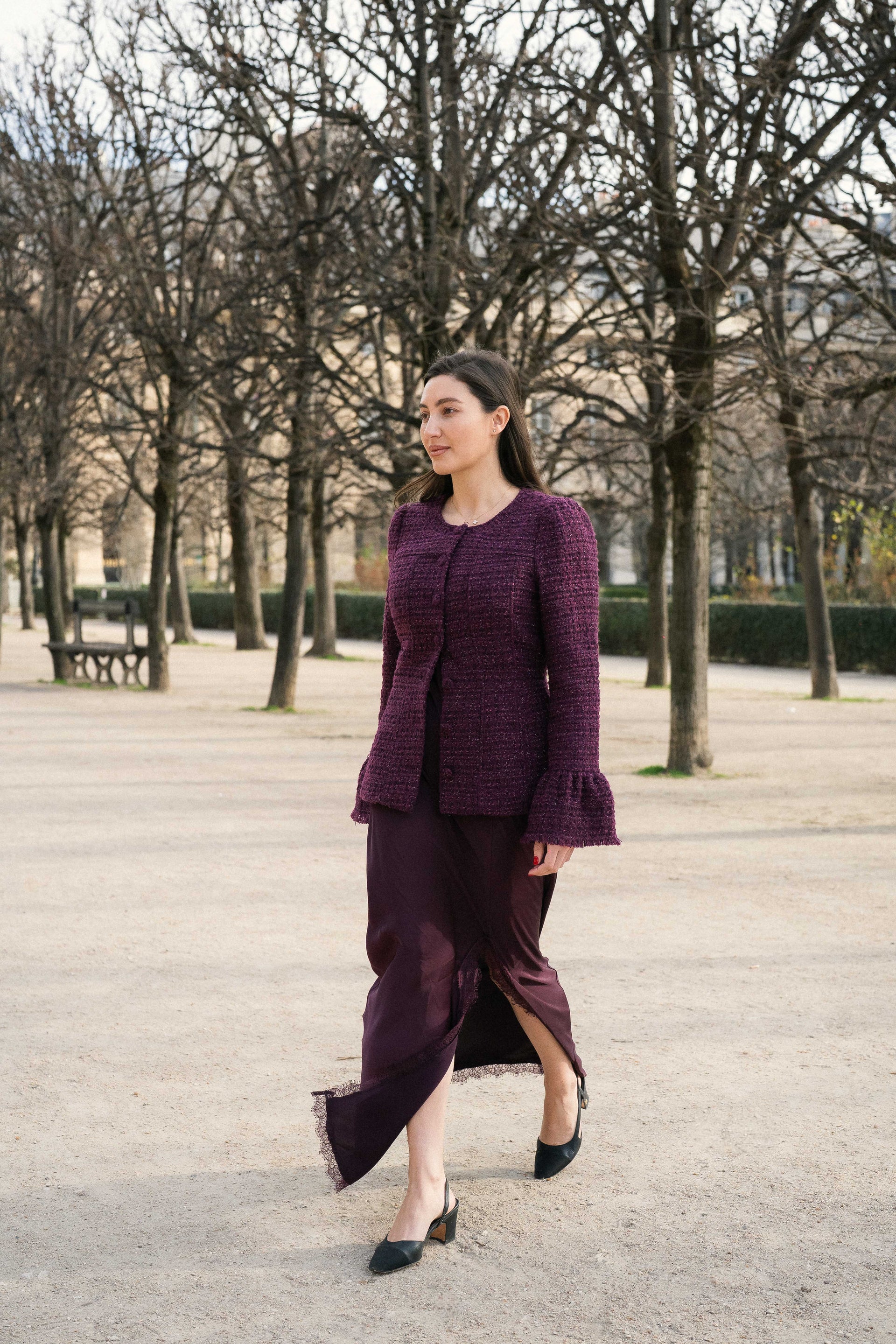 LOVE LOLINA - Dresses with Feminine Cuts and Timeless Design